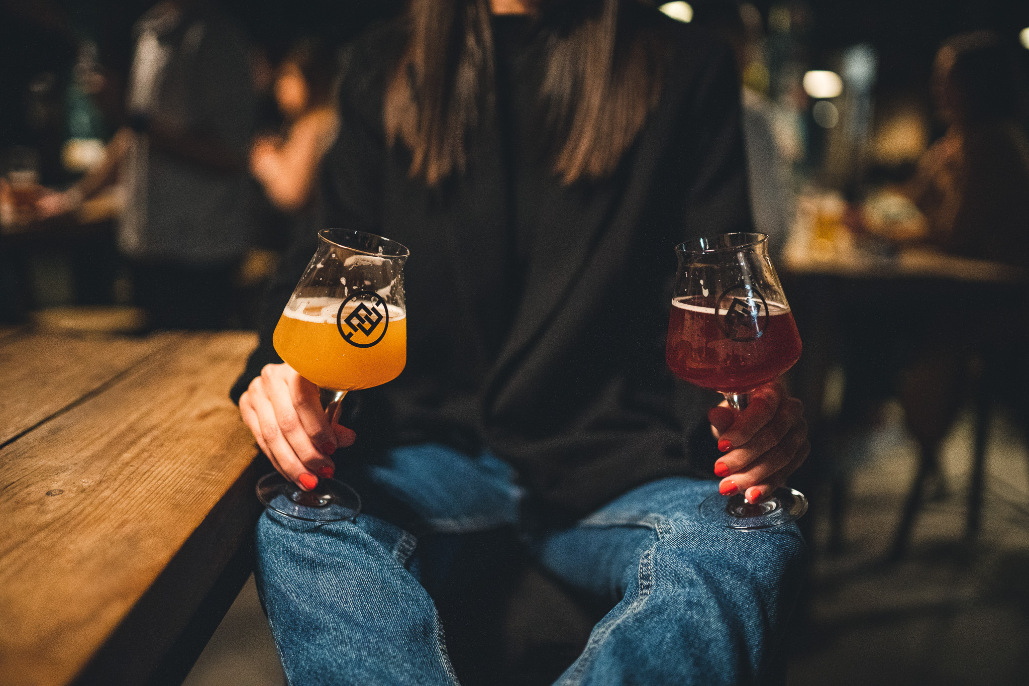 Craft beer pub and gastro tavern in Budapesten — Élesztőház